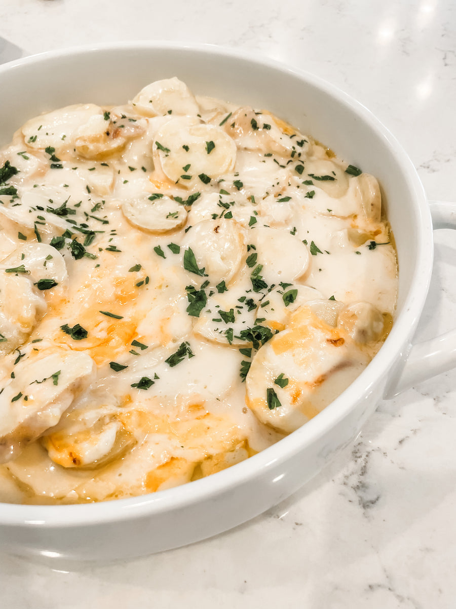 Cheesy Scalloped Potatoes – Inspo + Ivy